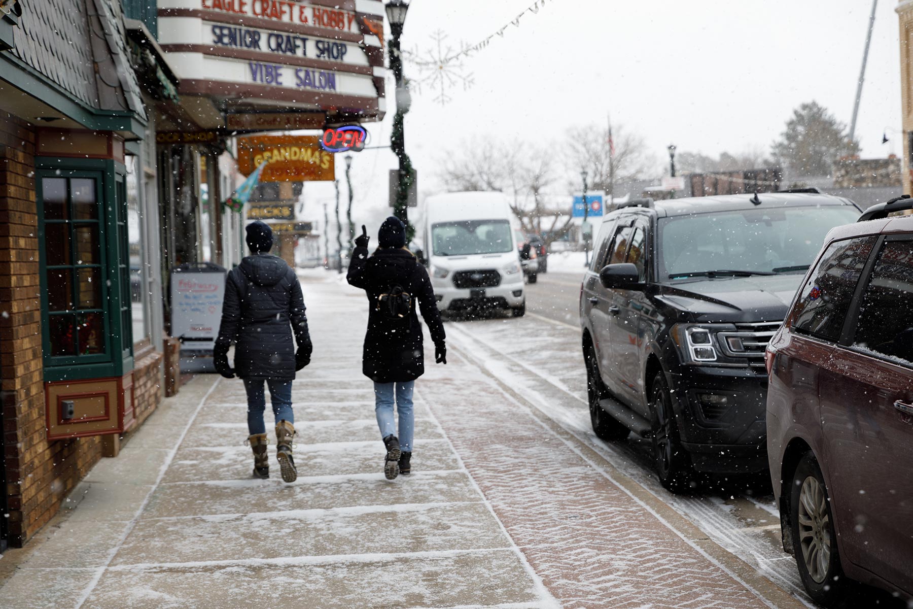 Downtown Eagle River - Eagle River Area Chamber of Commerce